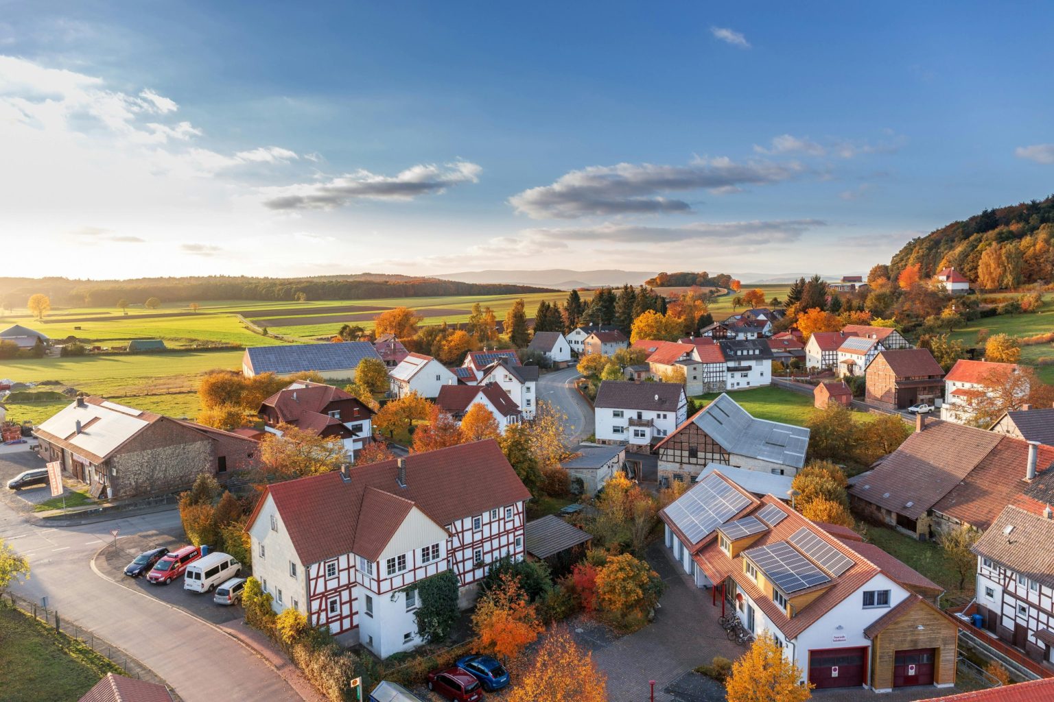 Airbnb Marketing: 10 Strategies That Actually Move the Needle | Hostfully